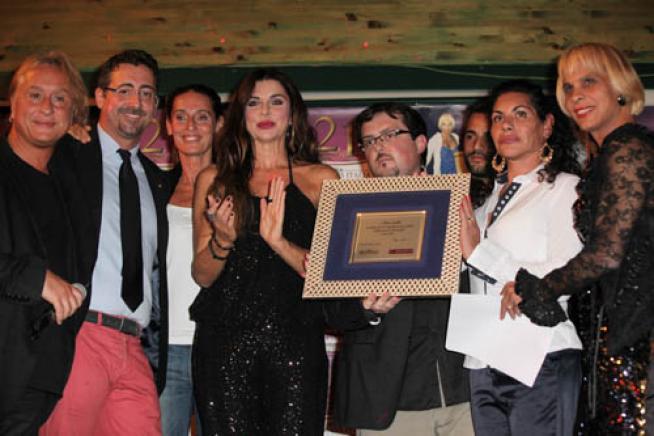 ALESSIA BERGAMO MISS TRANS ITALIA 2013 BELLISSIMA FOTO